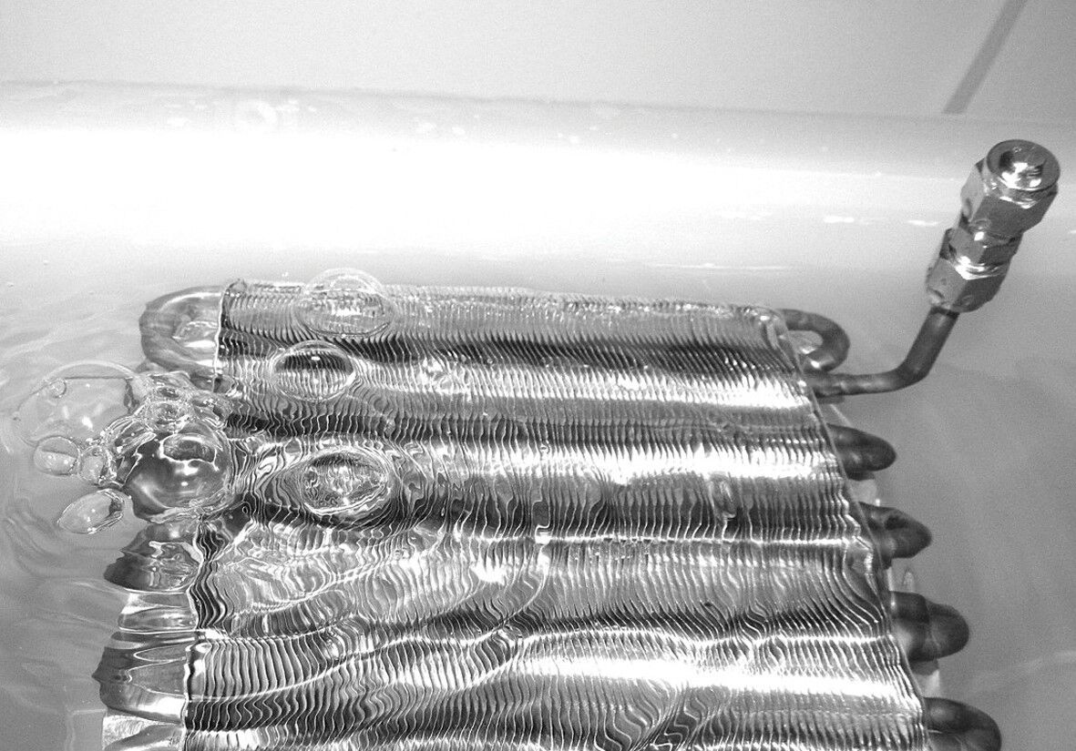 Understanding the Bubble Leak Test Method | INFICON